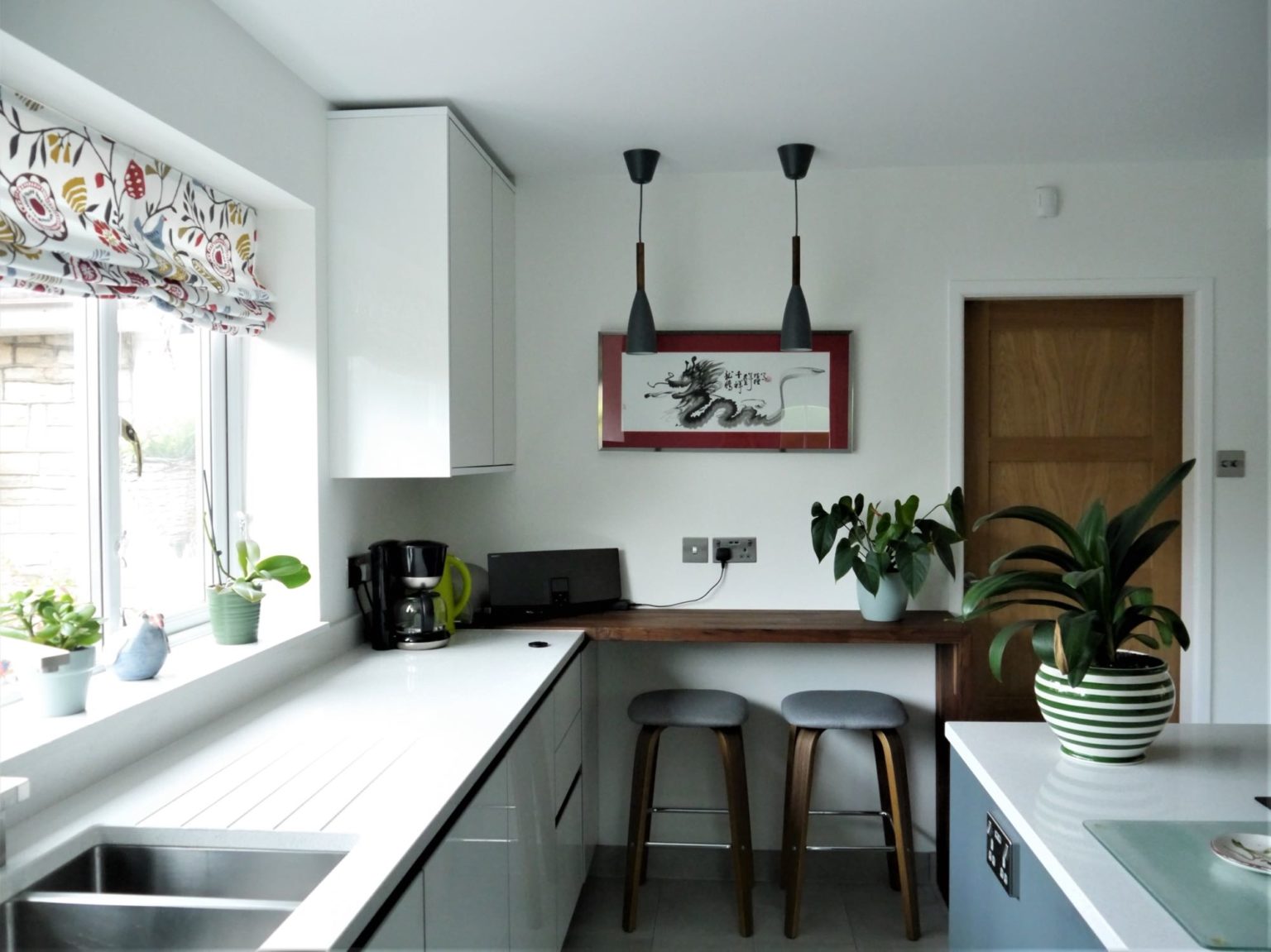 Caledonia Handless Mirror Gloss Alpine and Perfect Matt Verde, Birch ...