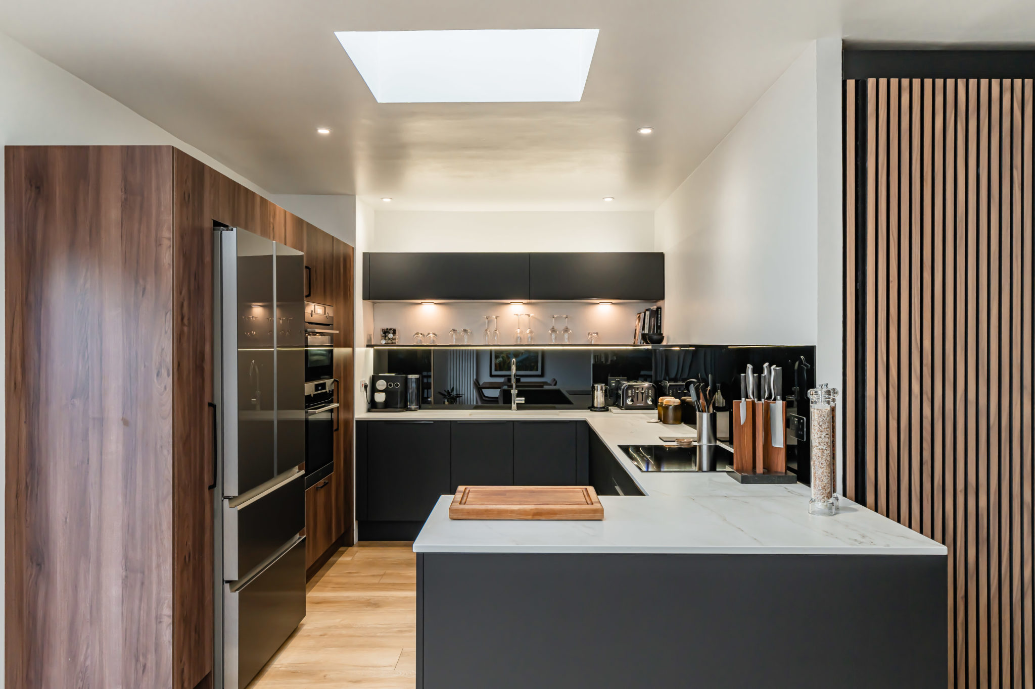 Caledonia Classic Perfect Matt Black and Dark Pacific Walnut – Ashley Ann